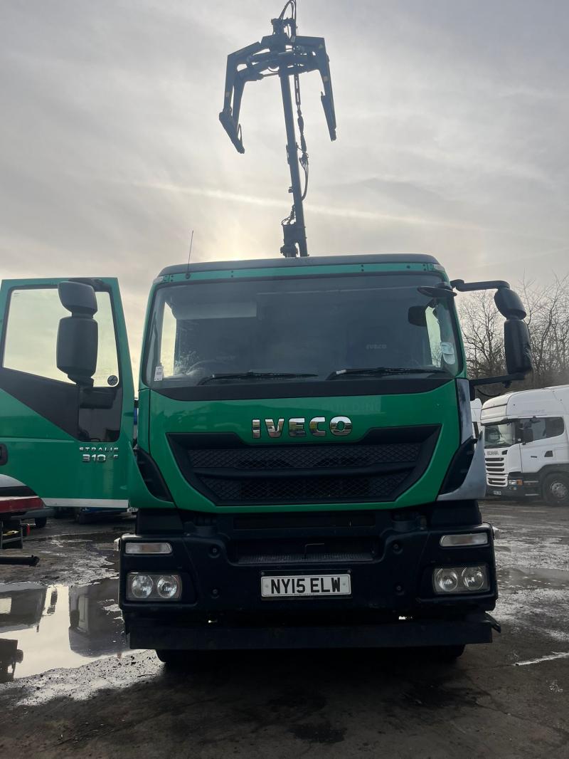 Rigid Trucks | RH Wilson Commercials