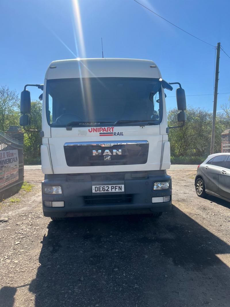 Rigid Trucks | RH Wilson Commercials